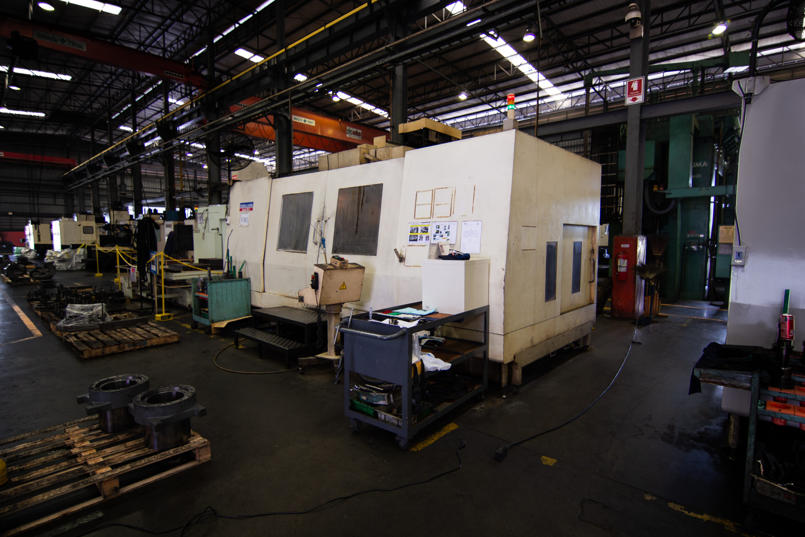 Vertical Machining Center – Unical